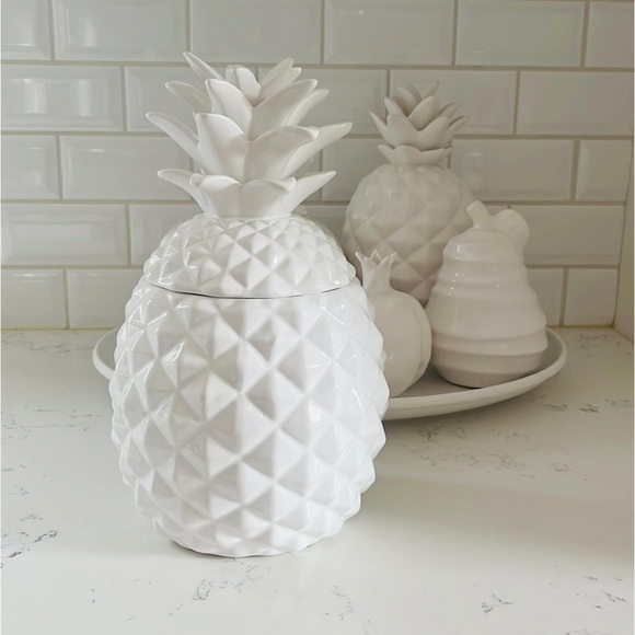 Cost Plus World Market | Kitchen | World Market Ceramic Pineapple Cookie Jar | Poshmark